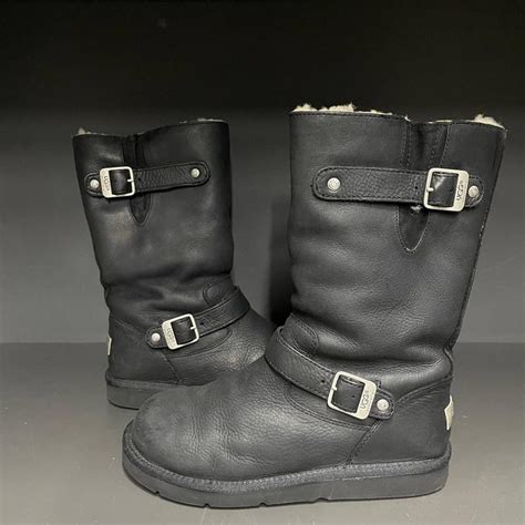 Угги Ugg — ціна 2090 грн у каталозі Уггі Купити жіночі речі за доступною ціною на Шафі Україна