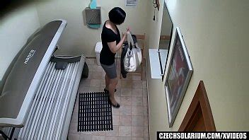 Morena Sexy Relajante En Solarium Xvideos Com