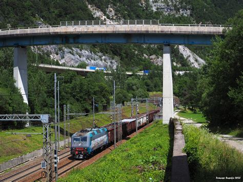 E405013 Wrp World Rail Photo