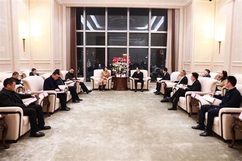 西安市灞桥区委副书记、区长苏晓梅到访上海均和集团 均和云谷官方网站 中国产业园专业运营商