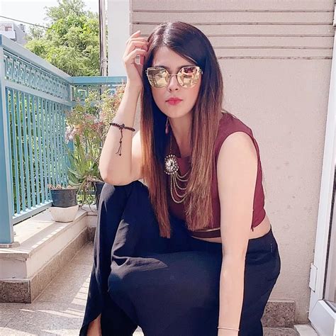 Richa Mehtas Amazon Page