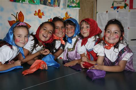 История на физиката Гулиелмо Маркони 1874 1937 Маркиз Гулиелмо Маркони е италиански физик и