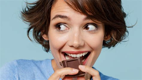 This Is Why You Crave Sugar On Your Period