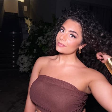 Gilda Di Giacomo Gildadigiacomo • Threads Say More