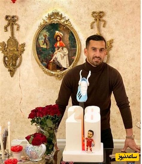 نگاهی به کیک تولد 28 سالگی احسان حاج صفی در خانه شاهانه اش عکس خلاقیت