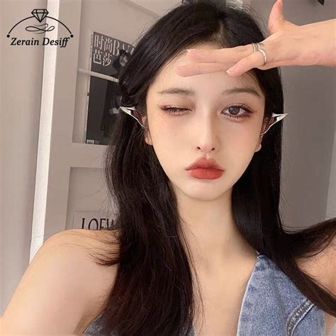 Elf Ear Display Face Small Ear Hook Female Ear Cli Vicedeal