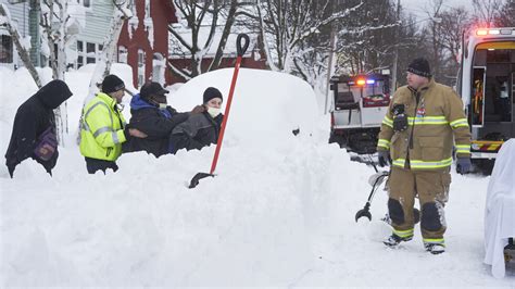 Байдън одобри спешна помощ за щата Ню Йорк след смъртоносната снежна буря Отвъд Океана