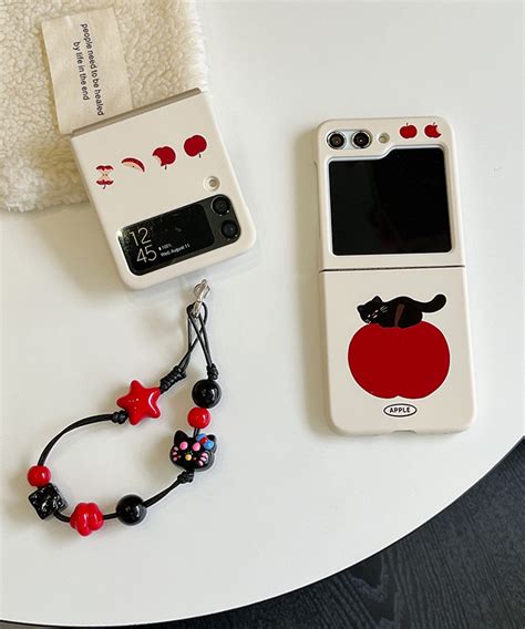 주얼리에이치 Z플립7추가키링set 애플🍎블랙캣 제트플립케이스 플립3 플립4 플립5 플립6 Z플립4 Z플립7 갤럭시 지플립4 지플립3 지플립5 지플립6 지플립7