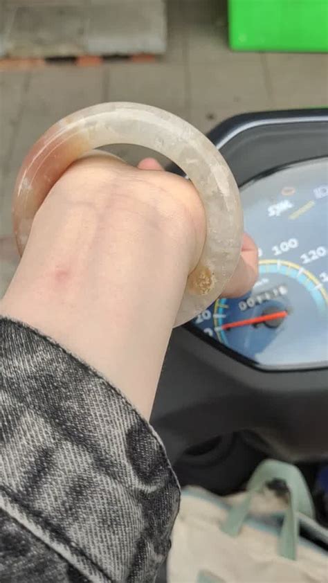 分享 瑪瑙西柚鐲🥰 水晶礦石板 Dcard