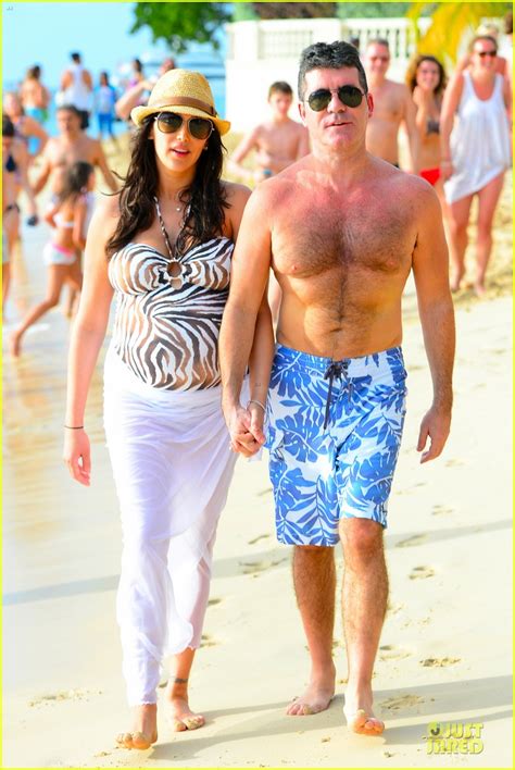 Simon Cowell And Lauren Silverman Hold Hands On New Years Eve Photo