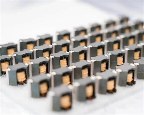 Key Differences Between Transformers And Inductors By Velatron Technologies Medium