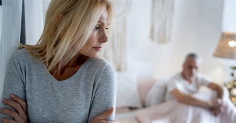 از کوچکی آلت تناسلی تا استرس نداشتن رابطه جنسی چه بر سر جسم و روح فرد می آورد؟