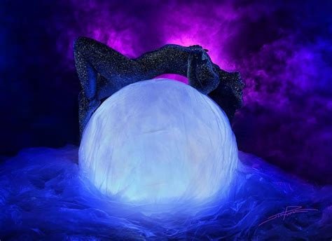 This Man Paints Magically Beautiful Art With UV Paint On The Human Body Buzz News News