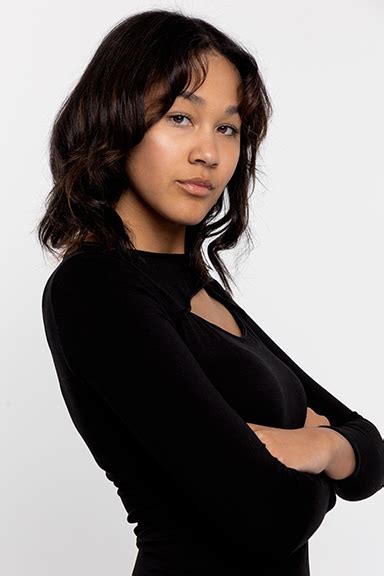 5E7A6191 NV Models New View Modeling