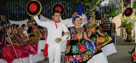 Irán Siete Delegaciones Del Istmo De Tehuantepec A La Guelaguetza Nvi