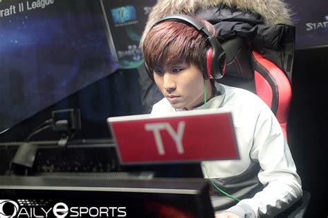 [핫식스 Gsl] Kt 전태양 사도 대처법 제시하며 조지현 제압