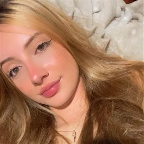 Lorrana Santos Lorrana Casttro Threads Say More