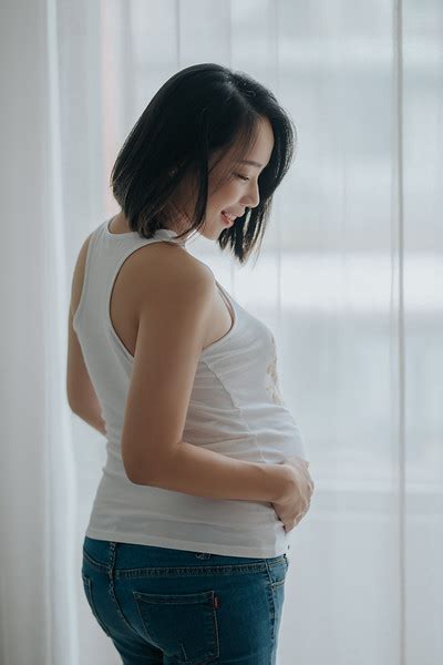 Pregnant Janis Ohhiyao