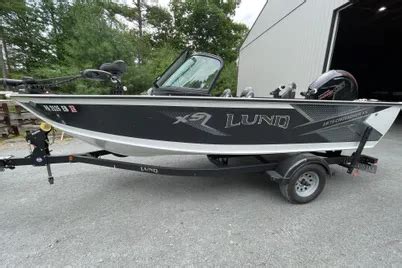 Lund 1875 Crossover Xs Aluminum Boats For Sale Boat Trader