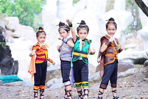 ปฐพี ดิน And Lakornthaijukwong ละครพื้นบ้านจักรวงศ์