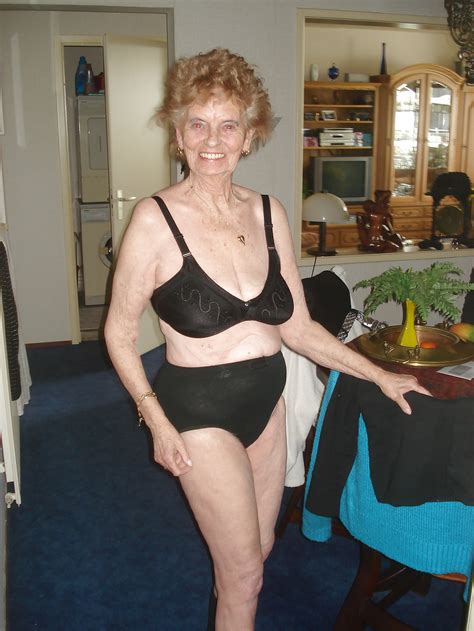 80 Years Old Granny Porn Pictures Xxx Photos Sex Images 282106 Pictoa