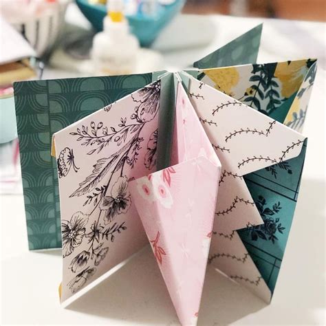made this envelope flipbook as the base of my mhflourish swap that s