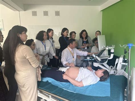 Монгол Монголын эх барих эмэгтэйчүүдийн эмч нарын холбоо