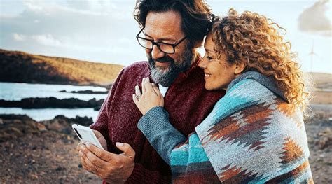 What Is The Difference Between A Credit Score And A Credit Report Equifax