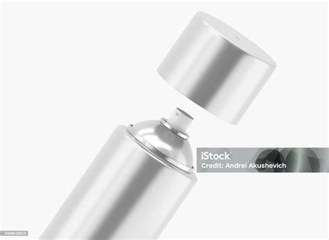 뚜껑이 열린 알루미늄 에어로졸 병 페인트 금속 스프레이 캔 탈취제 용 빈 실린더 실버 용기 또는 흰색 배경에 격리 된 헤어 스프레이 포장 모형 클로즈업 사실적인 3d 렌더링