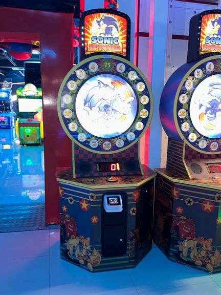 Sega Sonic Spinner Bonnette Auctions
