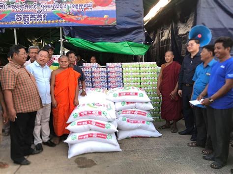 អាត្មាភាពព្រះចៅអធិការ វត្ត លោកតាអាចារ្យ គណៈកម្មការ ទូក ង អគ្គីនេត្រសែនជ័យ ព្រមទាំងចំណុះទូក ង