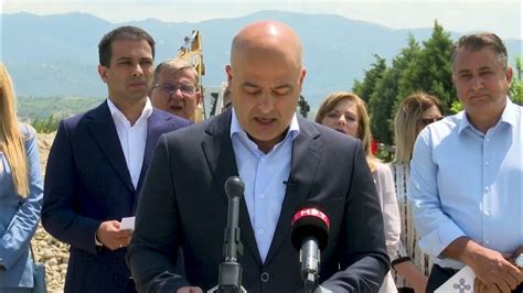 Обраќање на премиерот Ковачевски на увид на рехабилитација на пат Демир Капија Неготино Youtube