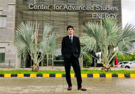 Alhamdullilah Done With My Ms Degree 😊 Naveed Khan 35 Comments