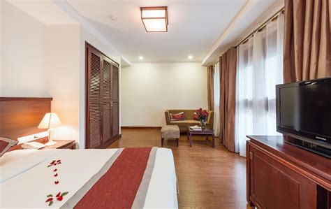 Best Price On La Dolce Vita Hotel In Hanoi Reviews