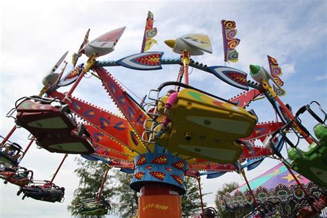 무료 이미지 휴양 놀이 공원 회전 목마 롤러 코스터 워터 파크 공정한 놀이기구 야외 레크리에이션 비 건축물 4752x3168 71456 무료