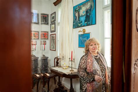 Аксиния Джурова Името ми е гръцко от аксиос достойна Diva Magazine