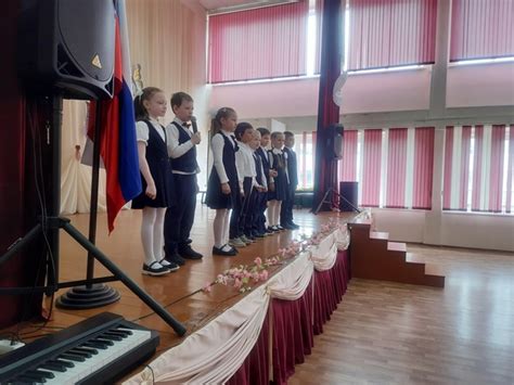 Сегодня закончились уроки для самых юных учеников нашей школы для первоклассников На