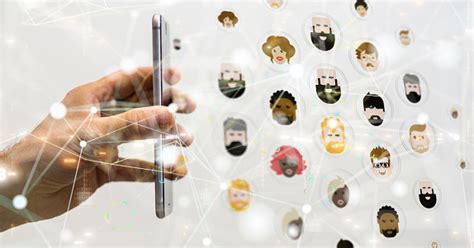 다른 사람 얼굴의 가상 투영을 제시하는 사람의 3d 렌더링 개념에 대한 스톡 사진 및 기타 이미지 개념 개념과 주제 데이터 Istock