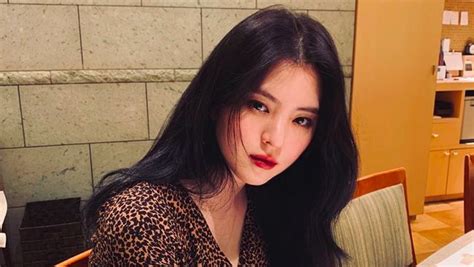 Reaksi Han So Hee Soal Foto Masa Lalu Merokok And Bertato Beredar