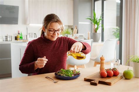 Experts Explain Lesser Known Habits To Lose Weight Effortlessly