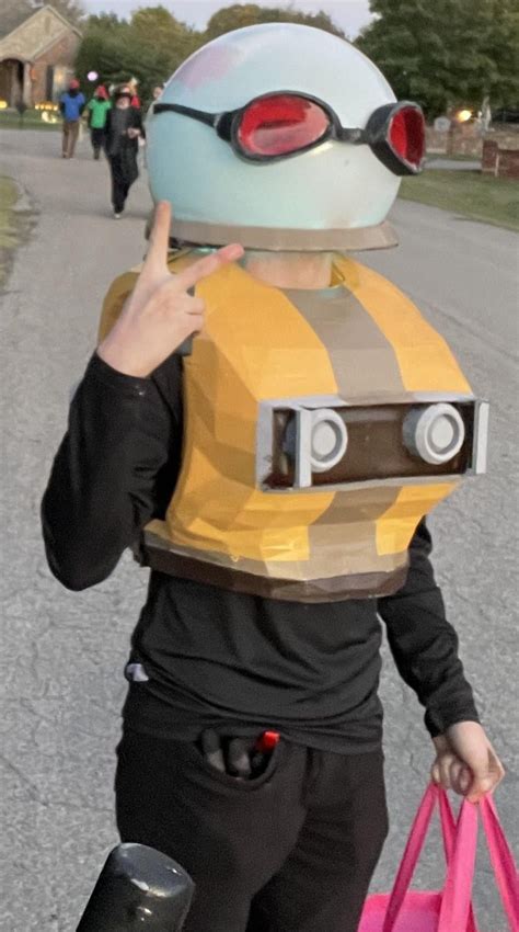 Commando Cosplay R Riskofrain