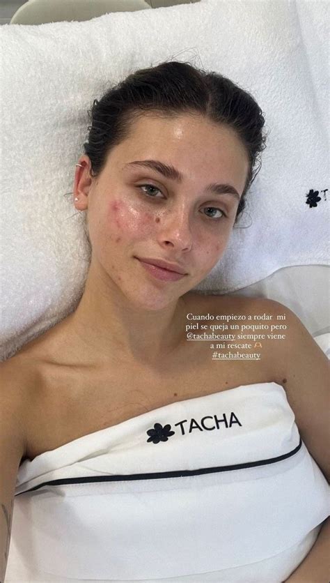 Nicole Wallace Sfondi Carini