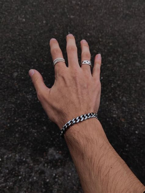 Let Me Give You A Hand Rmanhands