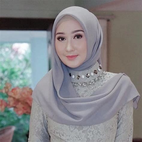 Tutorial Hijab Moderno Dian Pelangi
