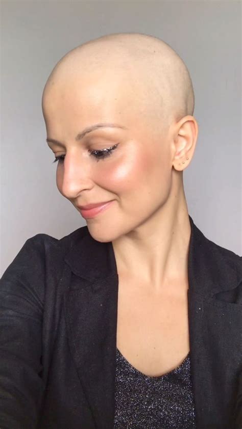 Pin By Agent Cooper On Luvly Shaved Head Women Bald Head Women Skin
