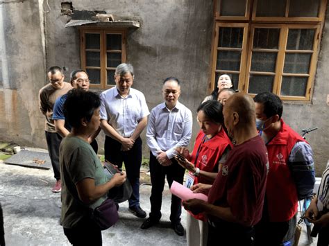 自治区统计局到玉州区调研人口变动抽样调查入户登记工作石日灿数据住户