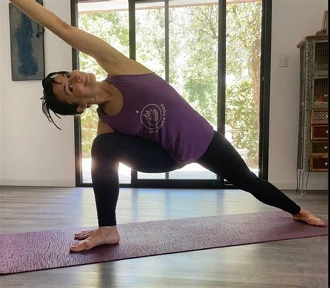 Anita Mart Nez Feet Photos