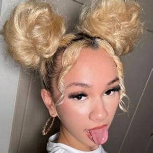 Chula Age Family Bio Famous Birthdays