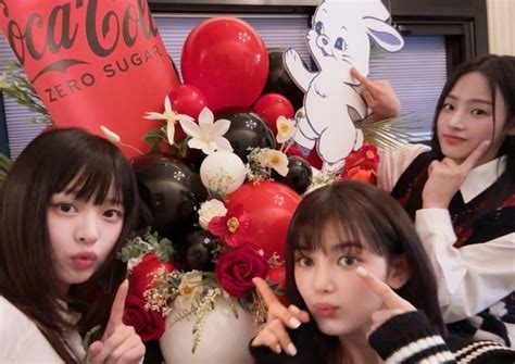 Nwjns Phoning☎️ On Twitter 📸 230417 Nwjns Album Update