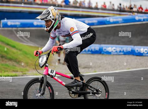 Picture By Alex Whitehead 18 05 2024 Cycling 2024 Uci